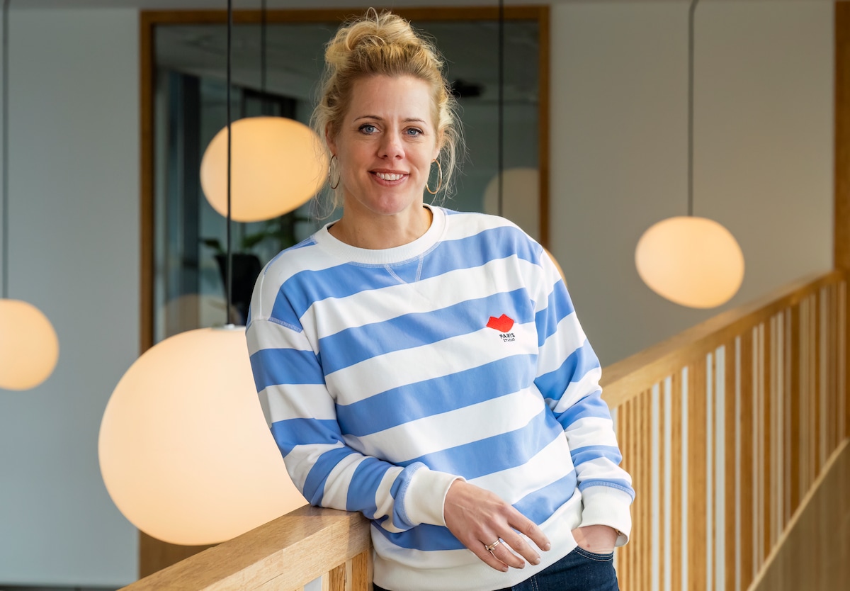 Els liet haar vriend van 1,95 meter over zich heen vliegen: ‘Meiden ...