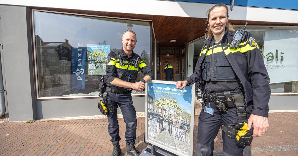 In dit leegstaande pand in Zwolle kan je met de politie in gesprek ...