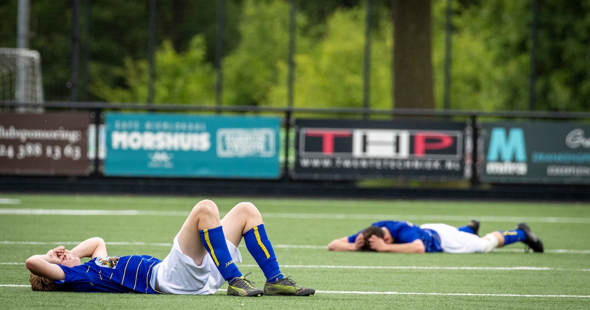 Uitslagen, doelpuntenmakers én wedstrijdverslagen amateurvoetbal ...