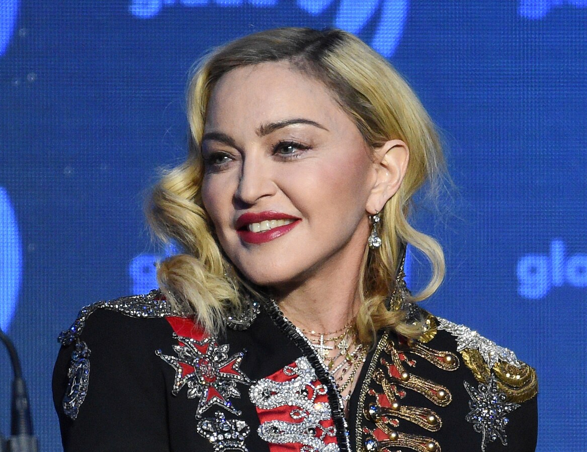 Madonna laat voor het eerst van zich horen na opname op intensive care | Foto | destentor.nl