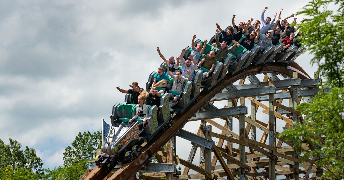 Walibi Holland opent poorten, maar is voorlopig niet bereikbaar met het ...