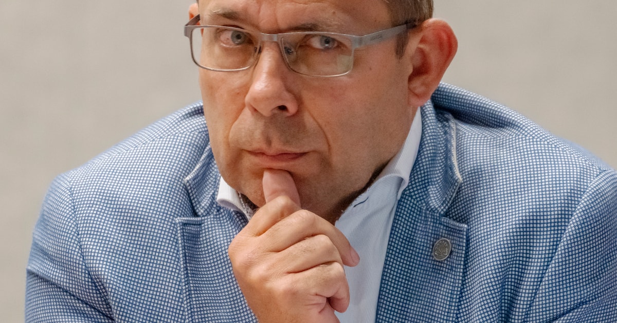 Wethouder woont in Putten, maar staat prominent op kandidatenlijst in ...