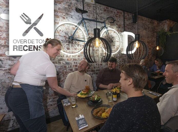 Bij het hoofdgerecht denk ik vol weemoed terug aan wat mijn grootmoeder ...