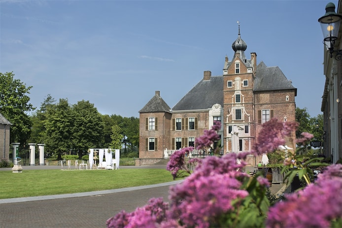 Pinksterfair op kasteelterrein in Vaassen met streekproducten en ...