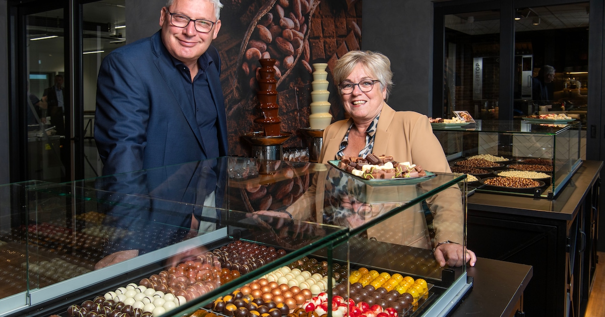 Bakker Nollen herrijst in Hengevelde uit de as met chocoladelijn ...