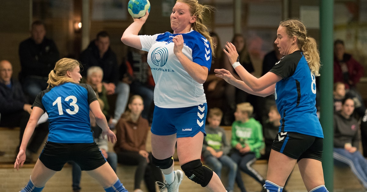 Gemankeerd Lettele kansloos onderuit tegen titelkandidaat | Sport | De ...