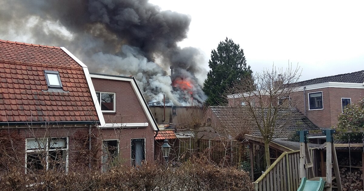 Brand in loods in Wijhe na uren blussen eindelijk meester | Olst-Wijhe ...