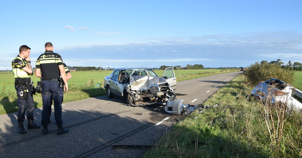 Twee gewonden bij frontale botsing op weg bij Havelte | Meppel | De Stentor.nl