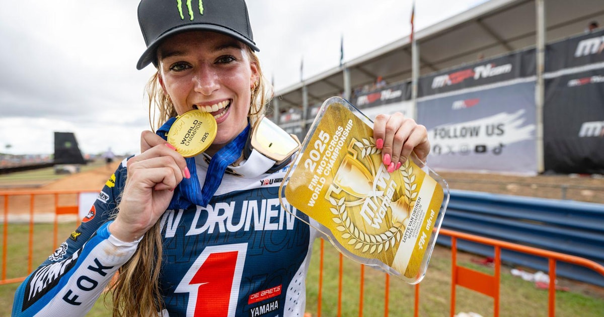Motocrosser Lotte van Drunen (18) na tweede wereldtitel nog lang niet klaar: ‘Mijn ultieme droom ...