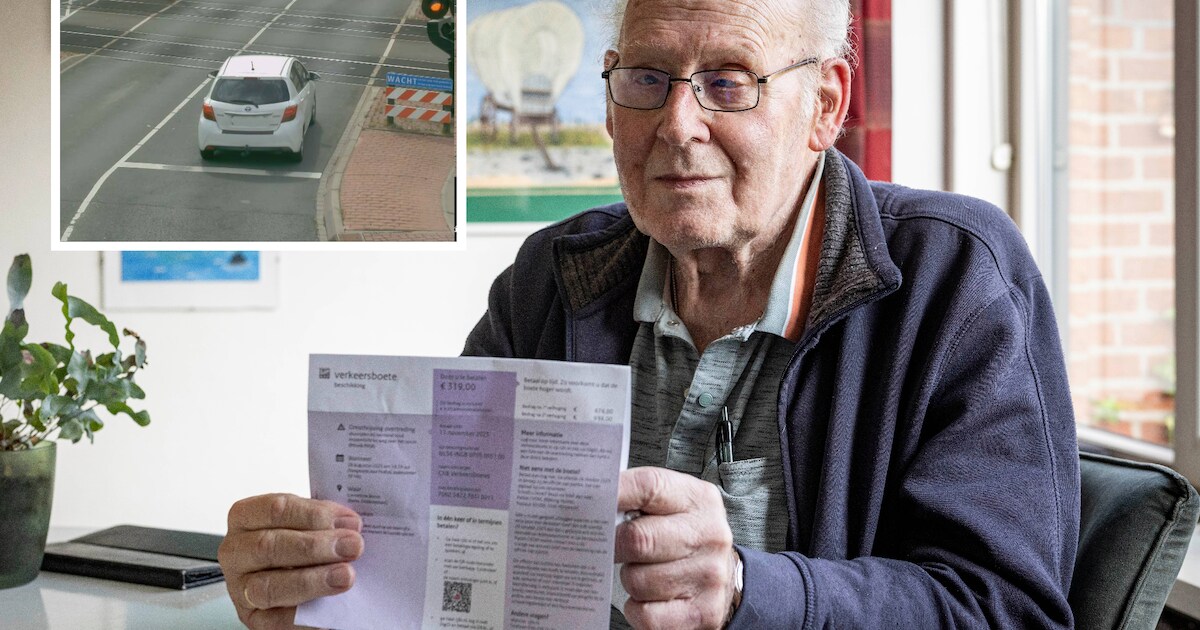 Roel (81) ‘gesnapt’ door flitser bij spoorwegovergang, hij is verbaasd ...