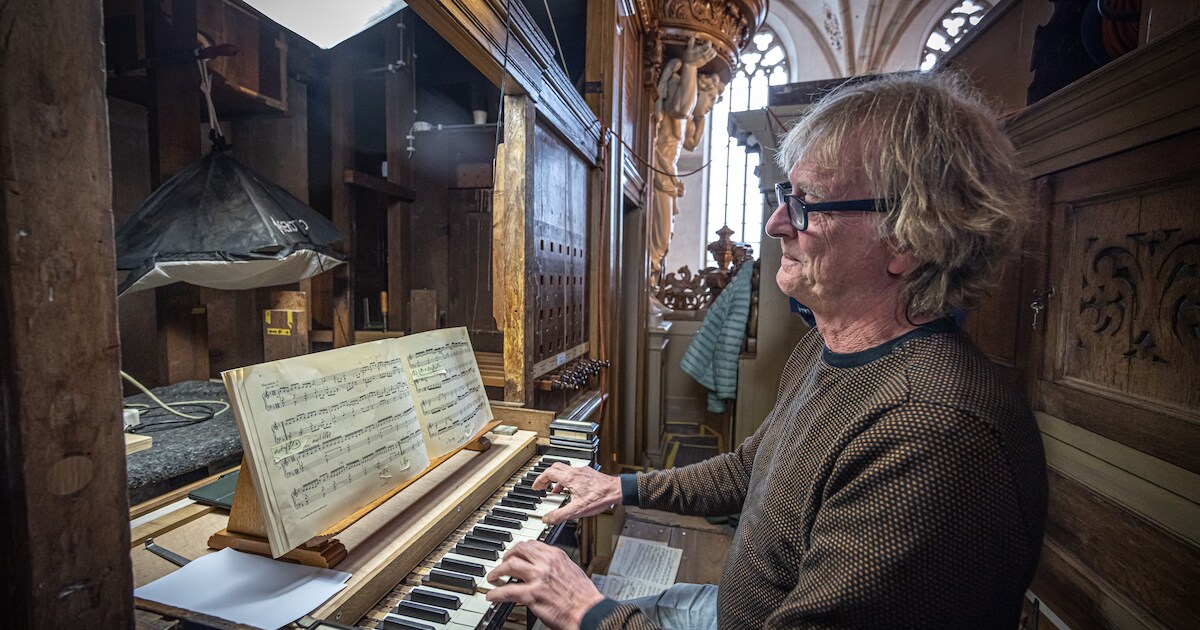 Nazaat van bouwer bewondert gerestaureerd Zwols orgel: ‘Schitterend ...