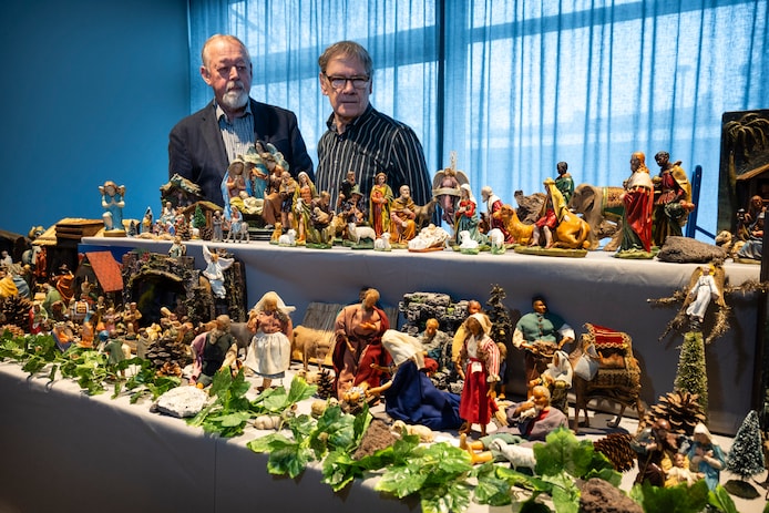 Héél oud, en ook piepklein: Han en René tonen 170 kerststallen in ...
