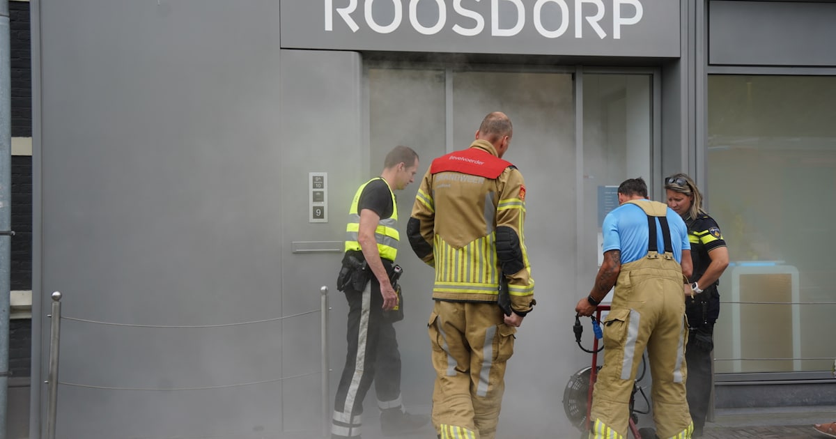 Rookgordijn bij Zwolse opticien, maar van brand blijkt geen sprake ...