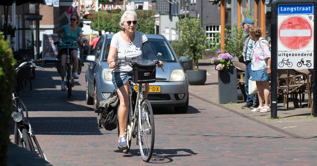 De Langstraat in Wijhe wordt letterlijk onderwerp van gesprek ...